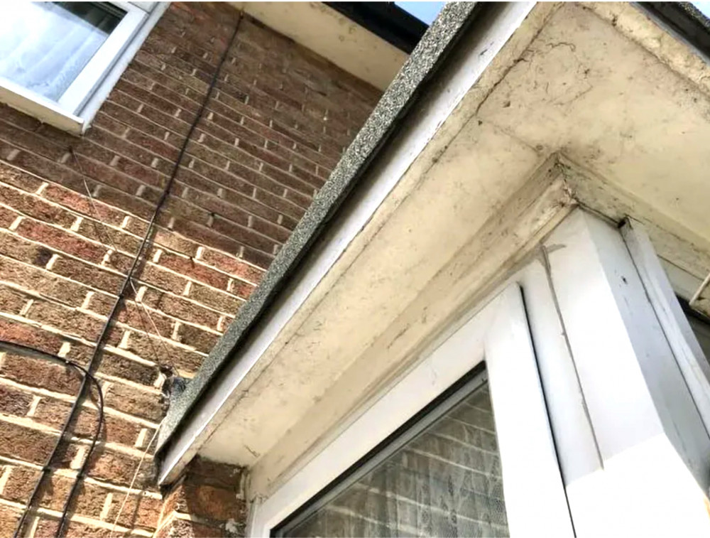 What Does Asbestos Look and Smell Like? | HSE Docs